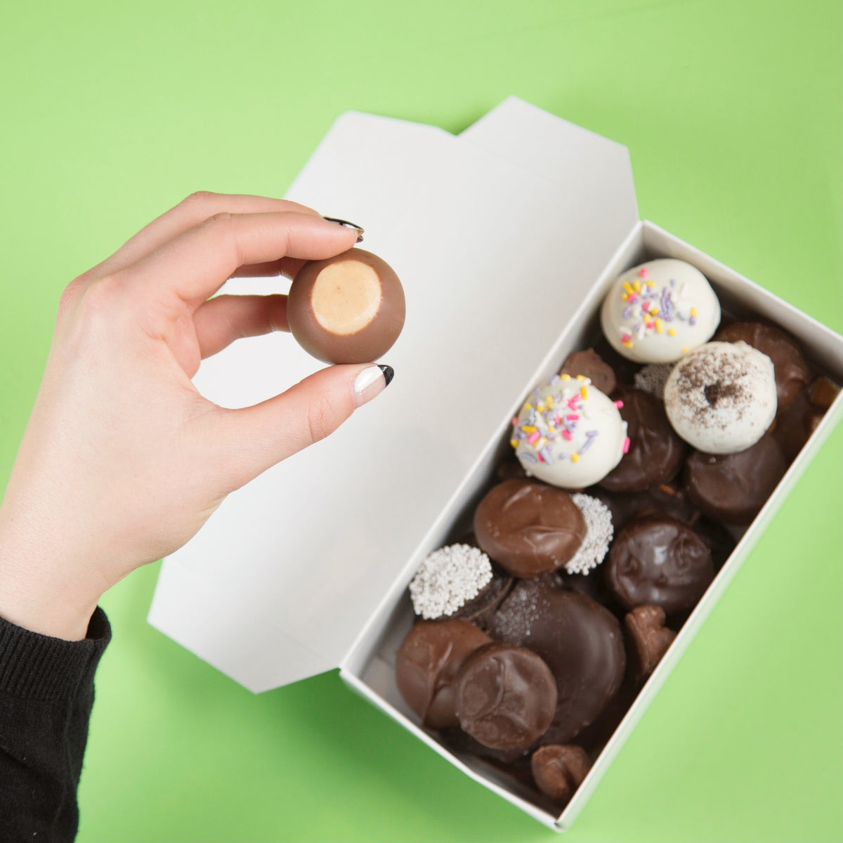 Assorted Chocolate Box – My Favorite Sweet Shoppe Pittsburgh