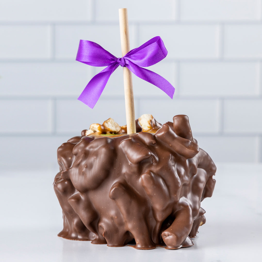 Chocolate Covered Pretzel – Gourmet Caramel Apple – My Favorite Sweet ...